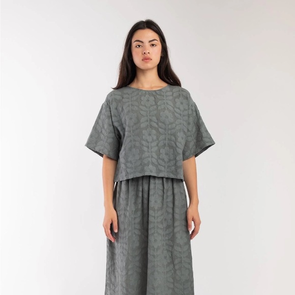 Micaela Greg | Tops | Nwt Micaela Greg Floral Jacquard Tee In Mineral ...